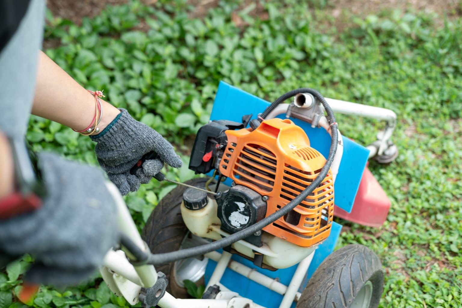 Replacing Your Lawn Mower Starter Cord | Generator Pro